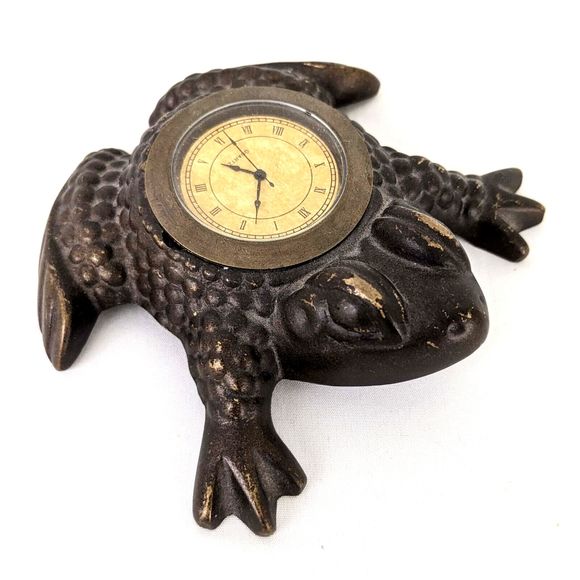 Pier 1 | Office | Pier Imports Brass Frog Quartz Desk Clock Case India ...